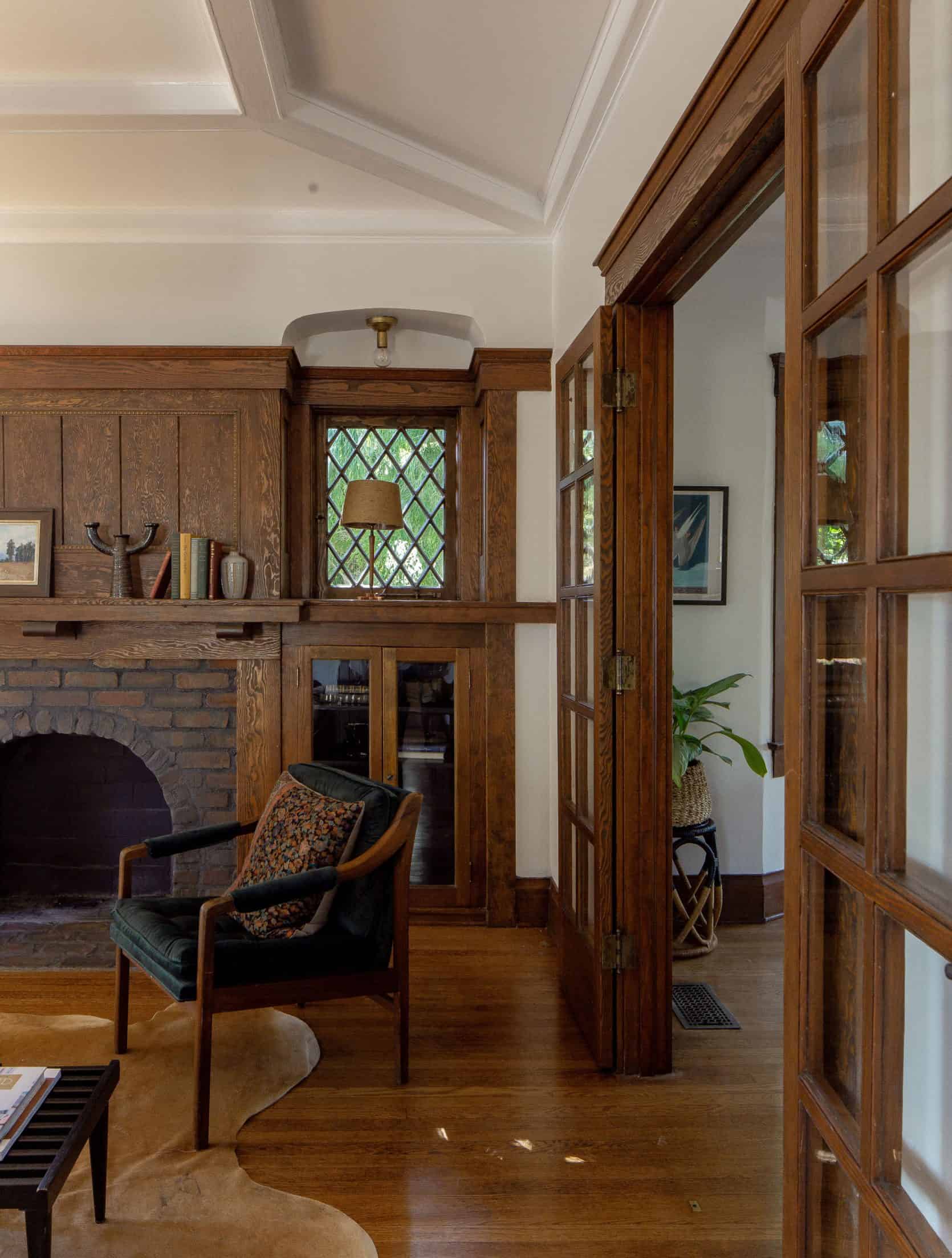 The Perfect Living Room Window Size for Your Home | 136 home